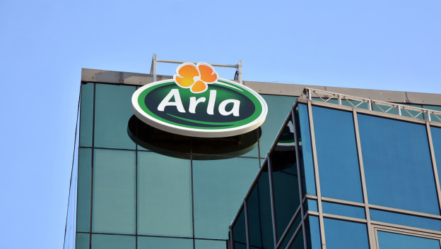 Arla houdt melkprijs voor zesde keer op rij stabiel - Nieuws melk ...